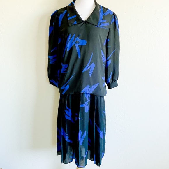 Vintage | Dresses | Vintage 8s Blake Collar Dress With Pleated Skirt ...